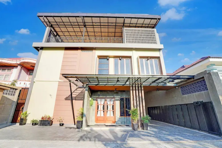 Collection O Padang City Center Near Transmart Padang Formerly De Orchids - Padang