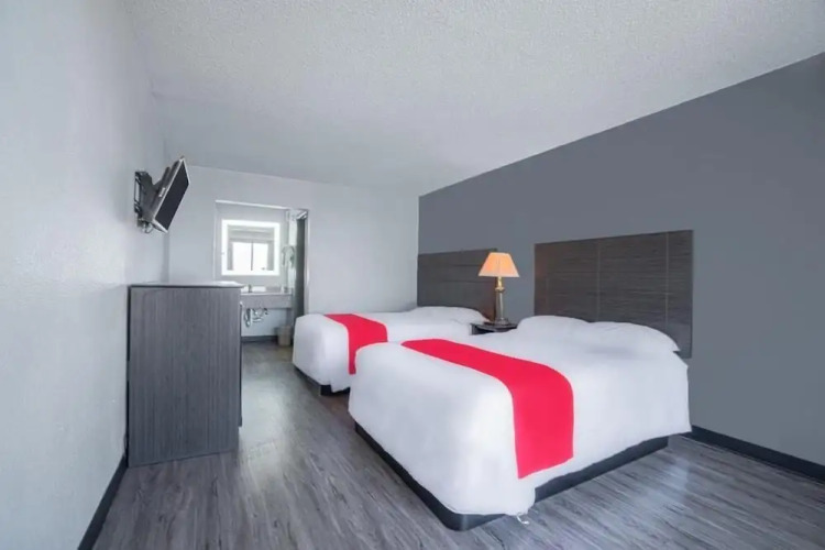 Stateline Stayovers Extended Stay Hotel - Texarkana, AR