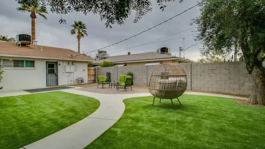 Remodeled 2 Bdrm W Yard In Old Town Scottsdale - Scottsdale, AZ
