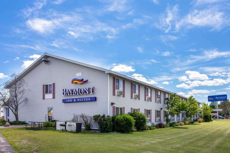 Baymont By Wyndham Marinette - Door County, WI