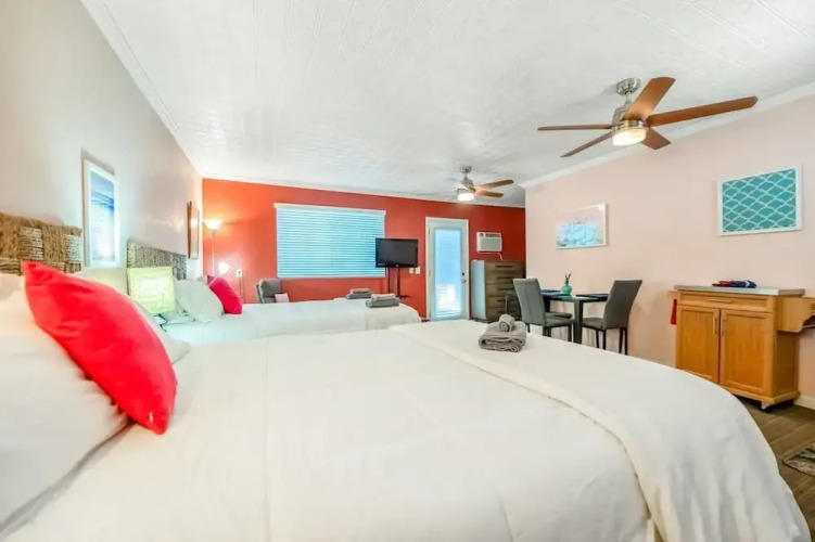 Sequoia Parks Coast Wineries Skiing All Day Trips - Visalia, CA