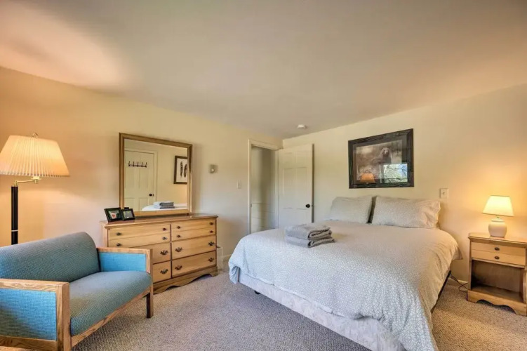 House W/ Balcony ~ 5 Mi To Cranmore Resort! - Jackson, NH