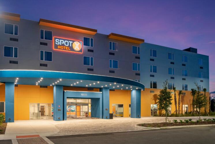Spot X By Red Collection - Orlando International Dr - Lake Buena Vista, FL