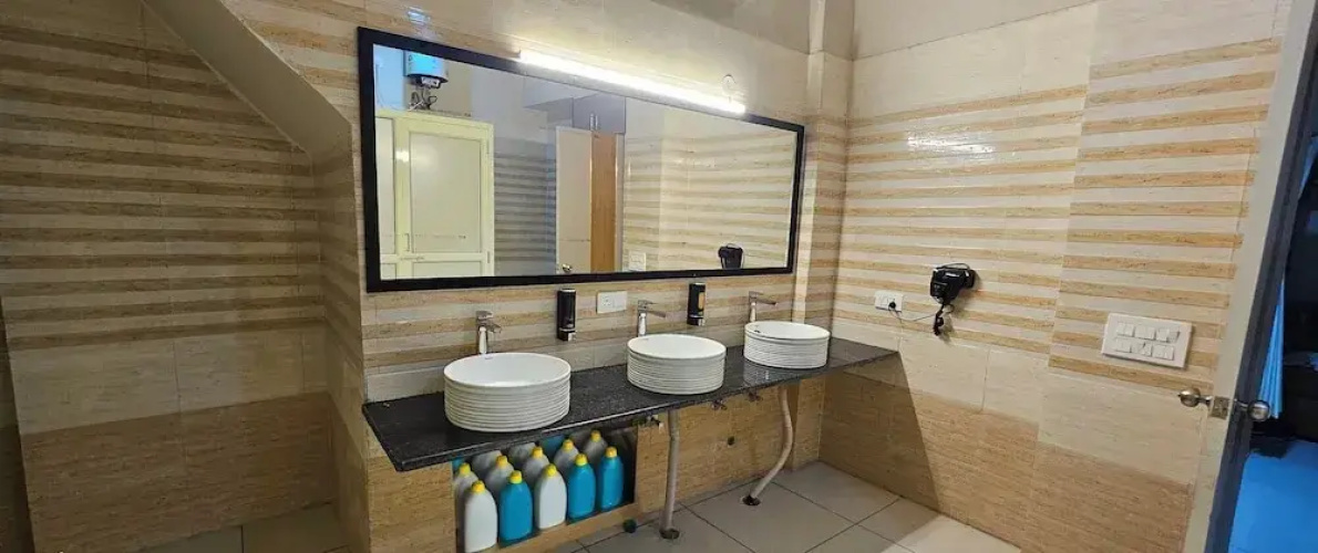 Royal Stay Inn - Uttarakhand