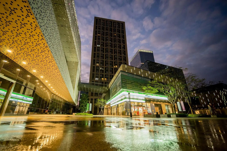 Laisite Theme Apartment (Guangzhou Science City, Greenland Central Plaza) - Guangzhou