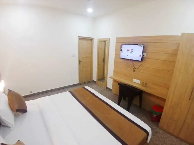 Hotel Devi Ram Atithi Bhawan Vrindavan By Hrg - Vrindavan