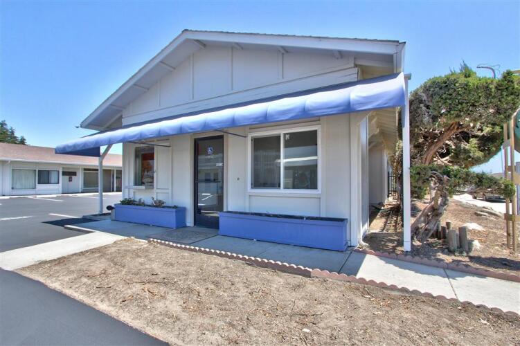 Coastal Valley Inn - Watsonville, CA