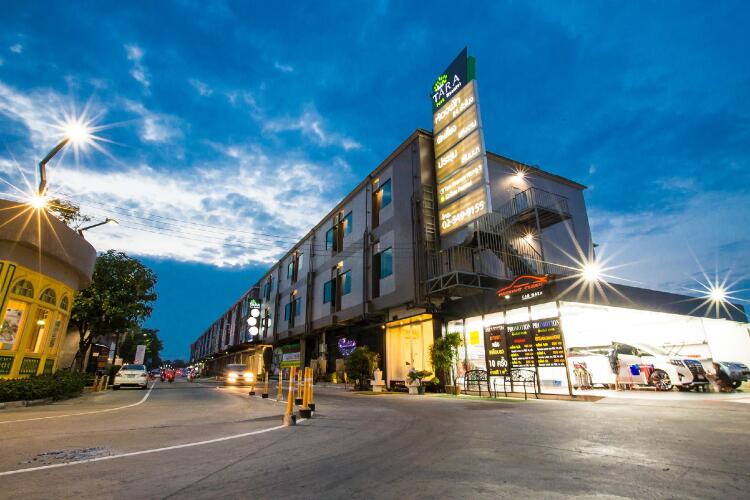 Tara Park Resotel - Khlong Luang District