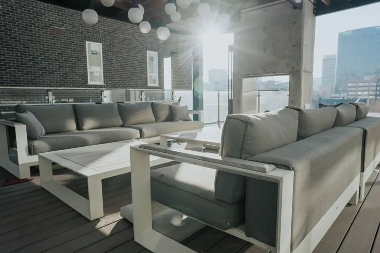 New Minimalist & Clean Apt In Downtown Slc - Utah