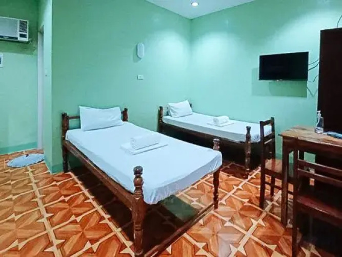 Reddoorz @ July's Haven Seaside Pension Camiguin - Mambajao