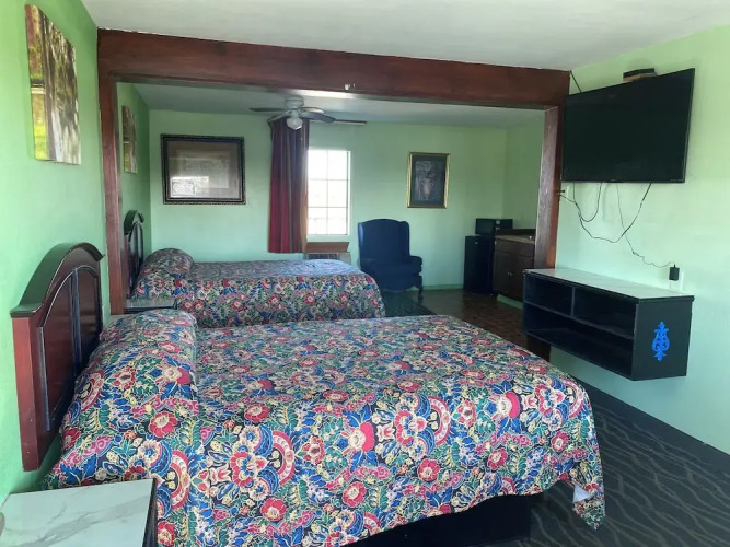 Jacks Motel - New Orleans, LA