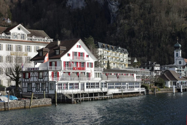 Seehotel Schwert - Canton of Schwyz