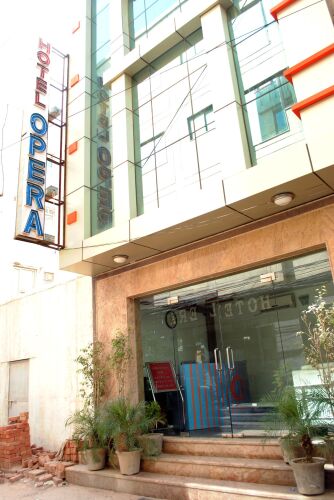 Hotel Moon Light Bhimtal - Bhimtal