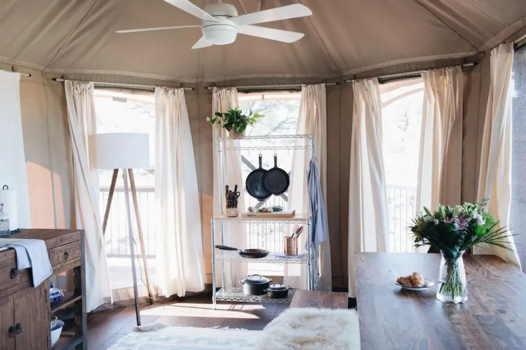 Walden Retreats - Texas