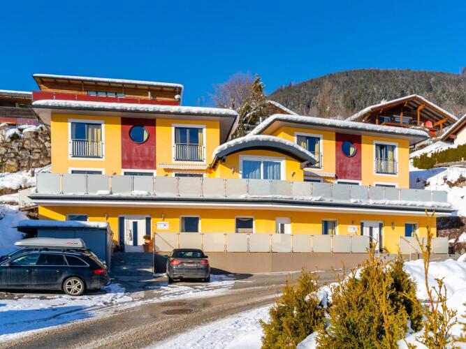 Spacious Chalet In Piesendorf With Sauna - Kaprun