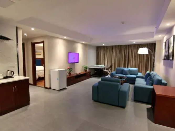 Floral Hotel · Xianning Hot Spring Valley - Xianning
