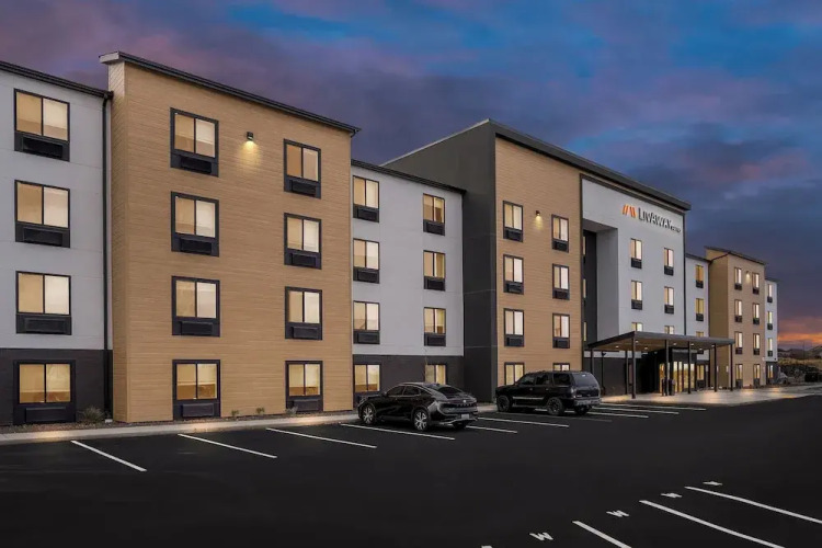Livaway Suites Tri-cities- Richland - Kennewick, WA
