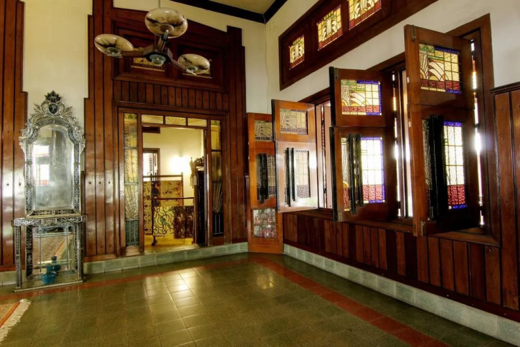 Roemahkoe Heritage Hotel - Central Java