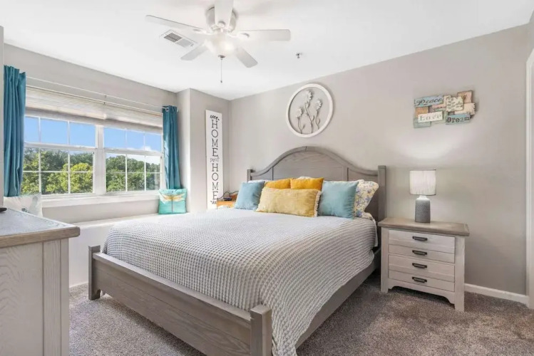 Holiday Hills Getaway - Branson - Golf Resort - Outdoor Pools - Branson, MO