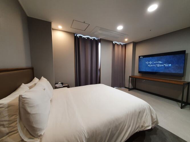The Muse Hotel & Residence - Busan