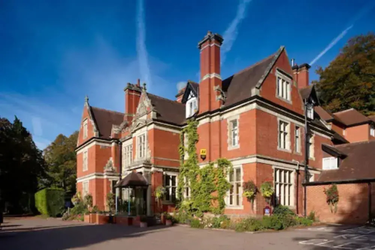 The Coed-y-mwstwr Hotel - Bridgend