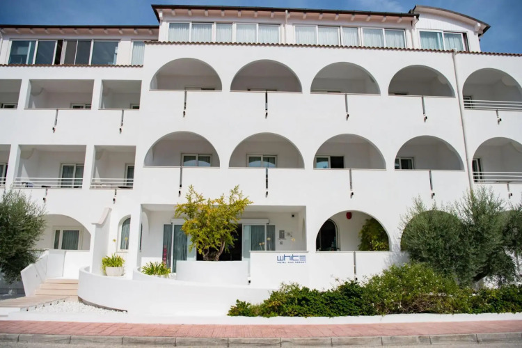 White Hotel Vieste - Vieste
