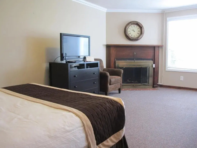 Ecola Creek Lodge - Cannon Beach, OR