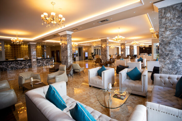Fafa Beach Hotel - Golem