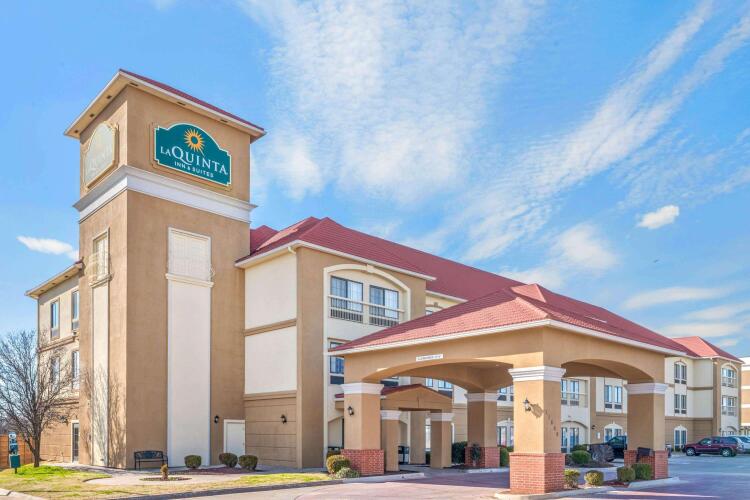 La Quinta Inn & Suites By Wyndham Oklahoma City -Yukon - Yukon, OK