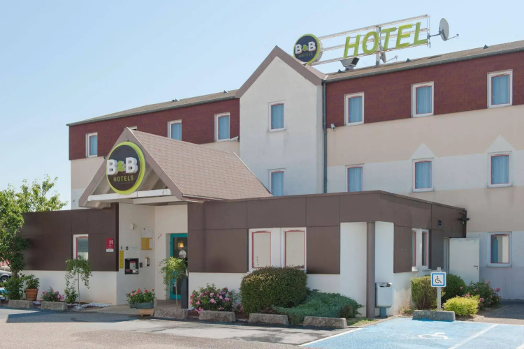 B&b Hotel Lyon St Bonnet Mi-plaine - Saint-Priest