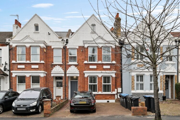 9b St Marks Road - Enfield