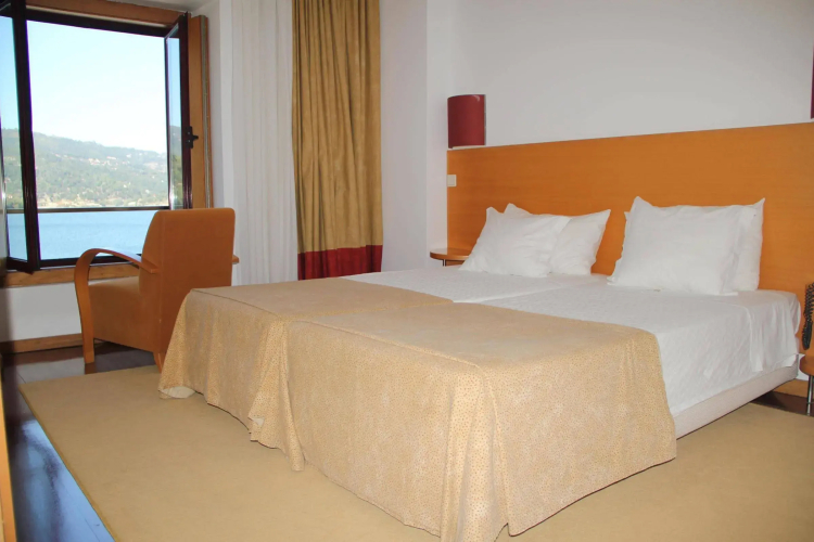 Hotel Porto Antigo - Cinfães