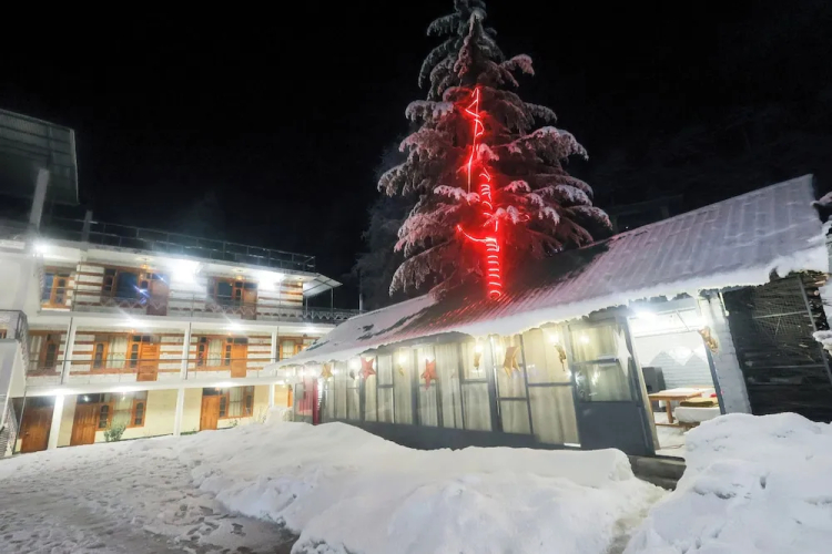 Luvya Retreats Hotel - Manali