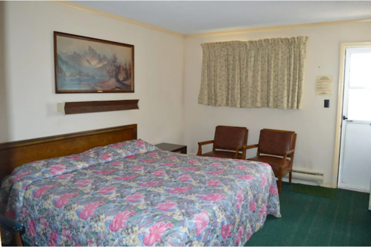 Capri Motel By Oyo Elwood, Wathena - Saint Joseph, MO