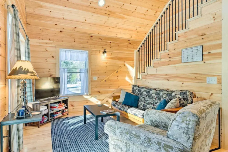 Maine Cabin Rental On Rangeley Lake! - Rangeley, ME