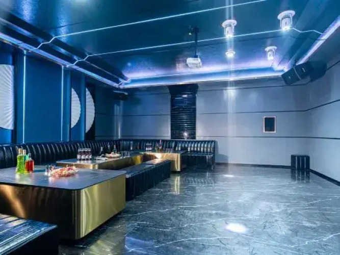 Hong'an International Hotel (Baise High-speed Railway Station) - Baise