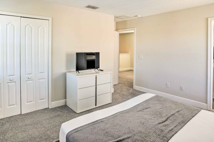 Modern Haines City Home W/ Pool & Lanai! - Winter Haven