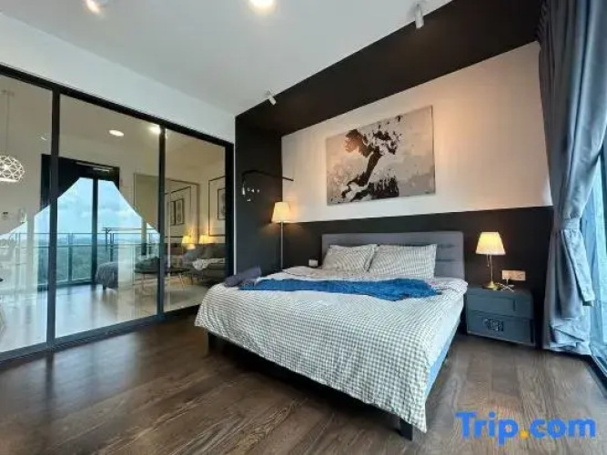 Almas Suites Homestay Bystay - Nusajaya