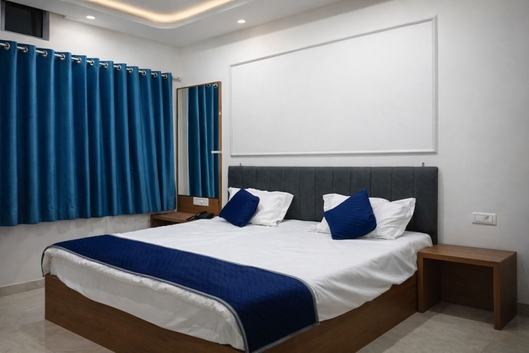 Hotel Rg Grand - Indore