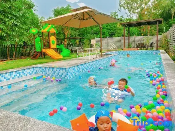 Foshan Film Villa (Gaomingmei Wuhu Branch) - Canton (Guangzhou)