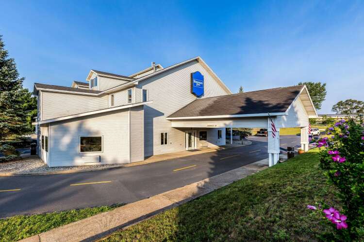 Rodeway Inn - Pentwater, MI