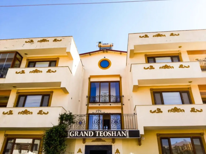 Grand Teoshan Apart Otel - Sığacık