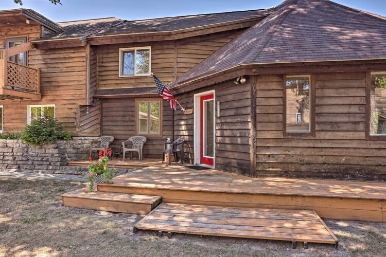Lakefront 'Manitou Cottage' < 1 Mi To Downtown! - Suttons Bay, MI