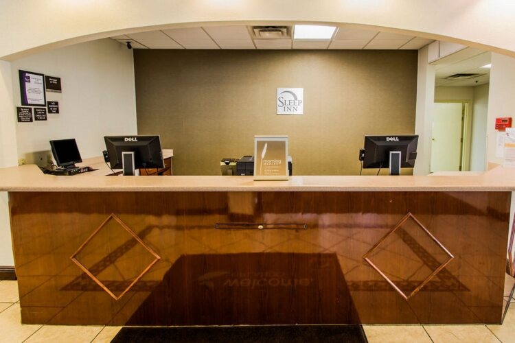 Sleep Inn & Suites Orlando International Airport - Orlando, FL