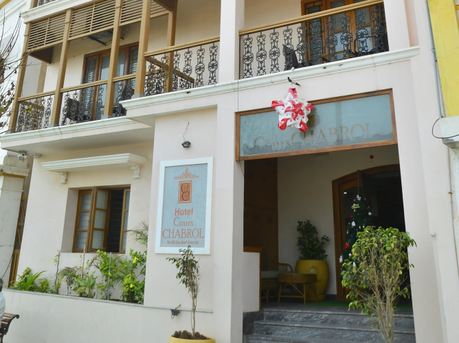 Cours Chabrol A Heritage Hotel By The Sea - Puducherry