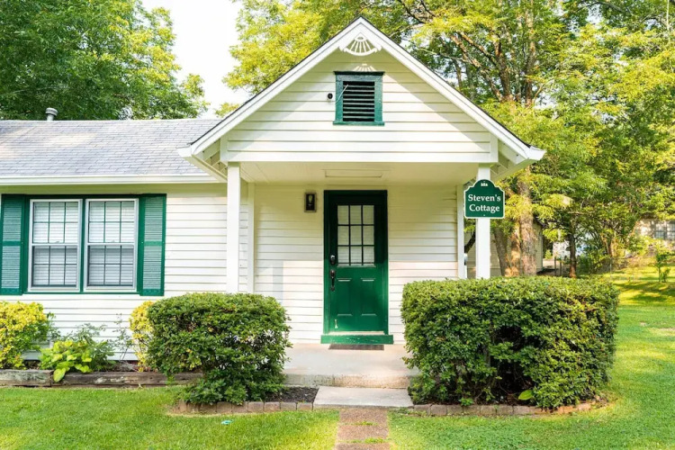 Private 1br Cottage In Downtown Historic Norcross - Alpharetta