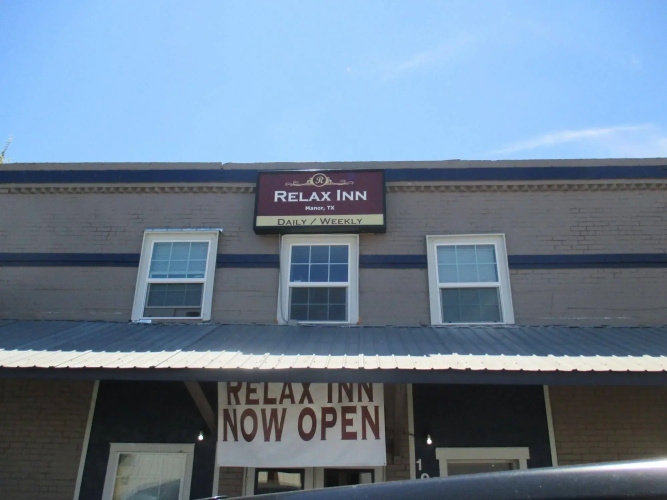 Relax Inn - Elgin, TX