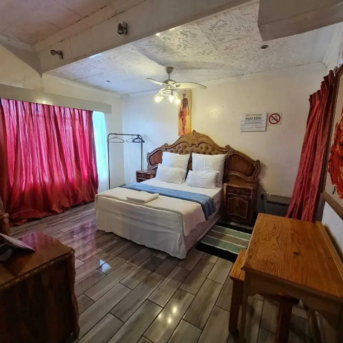Hosthub Guest House - Rustenburg