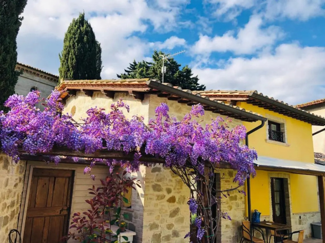 Il Cortile Delle Rose Holiday House - Перуджа