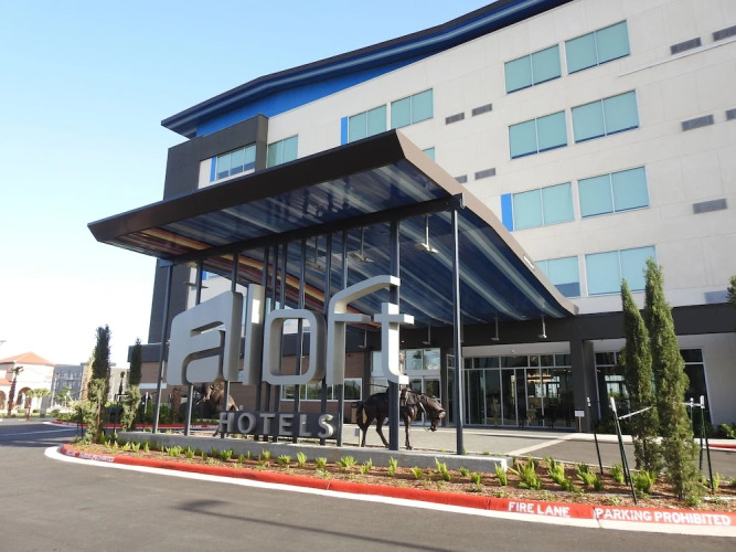 Aloft Hotel Mcallen - McAllen, TX